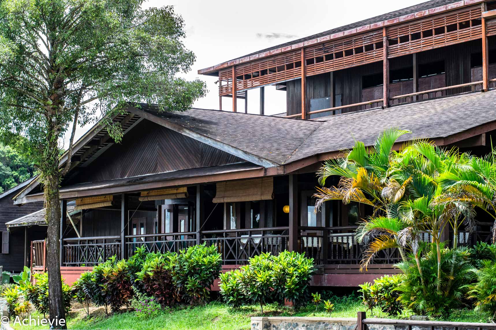 The ideal getaway to get pampered after your Nanga Sumpa experience ...