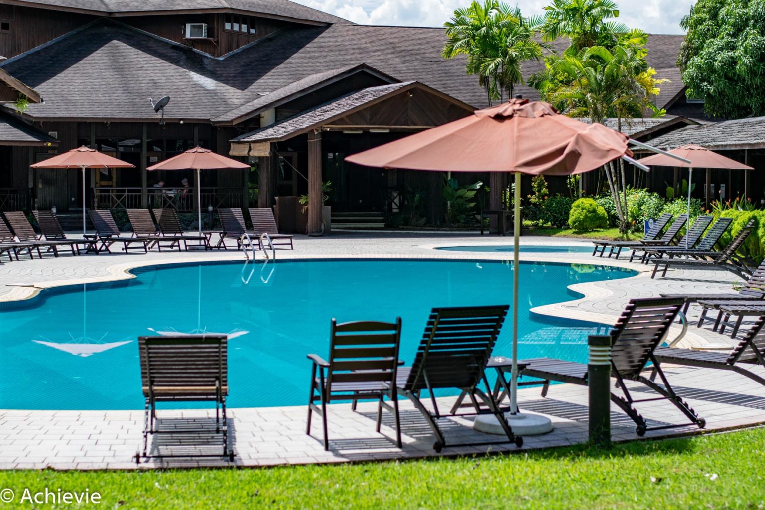 The ideal getaway to get pampered after your Nanga Sumpa experience